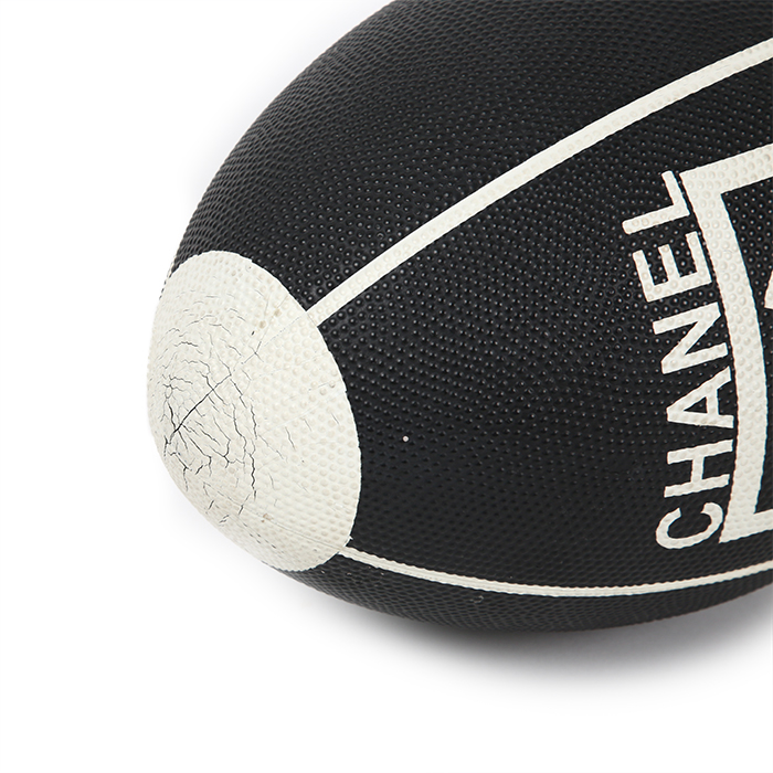 Sport Chanel Editions Limitées 387058 d'occasion | Collector Square Sport Chanel Editions Limitées 387058 d'occasion | Collector Square
