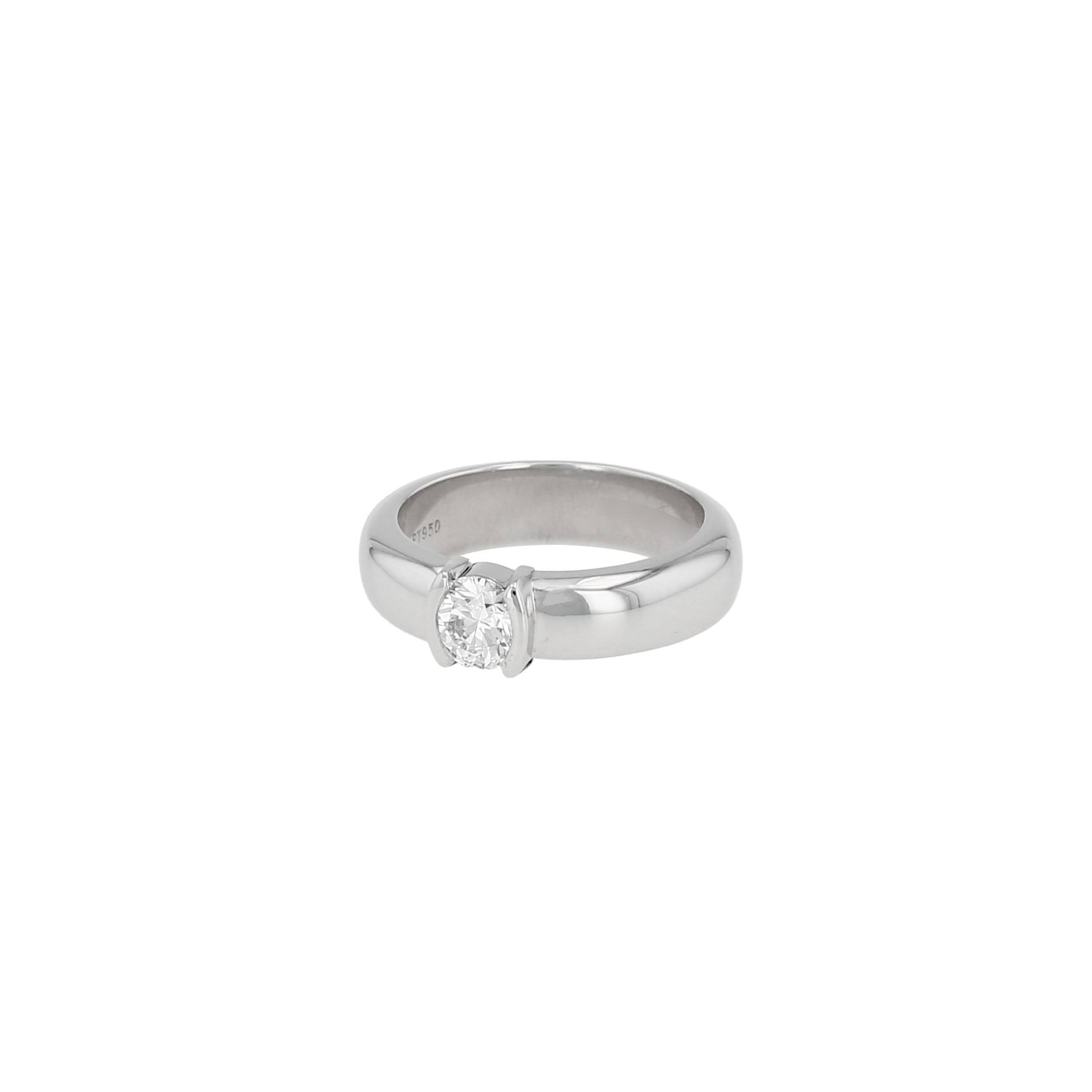 Tiffany Co Etoile ring in platinium and diamond